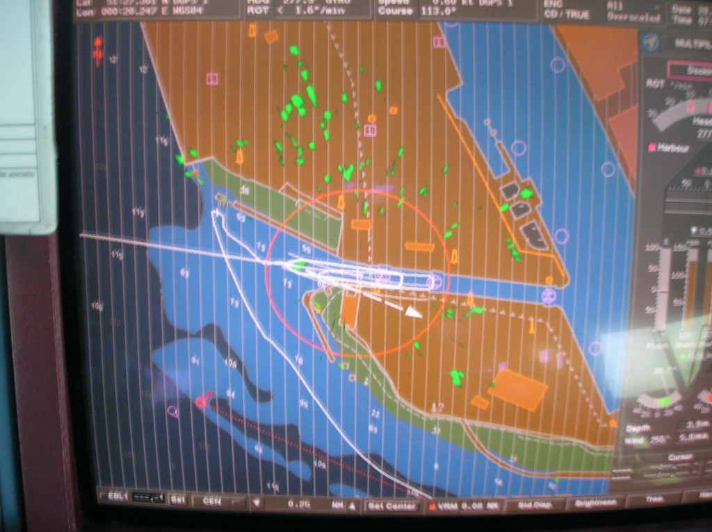 The Pilot Online Edition » Blog Archive » ECDIS (Electronic Chart ...